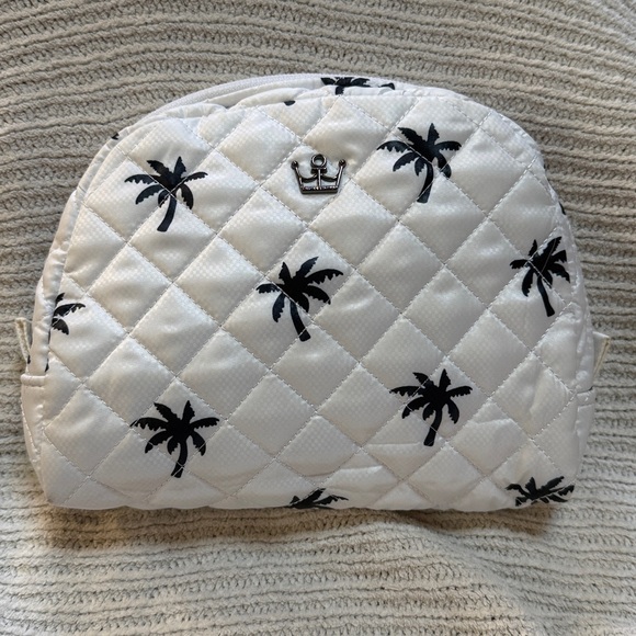 Oliver Thomas | Bags | Oliver Thomas Cosmetic Case Med Palm Trees ...